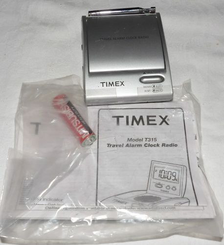 TIMEX Flip Open Travel ALARM Clock RADIO With Antenna Model T315 Works ...