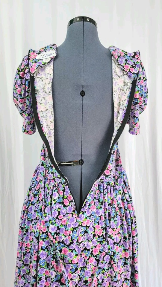 Vtg SL Petites Black Knit Dress w Pink/Purp/Blue Florals & Gathered ...