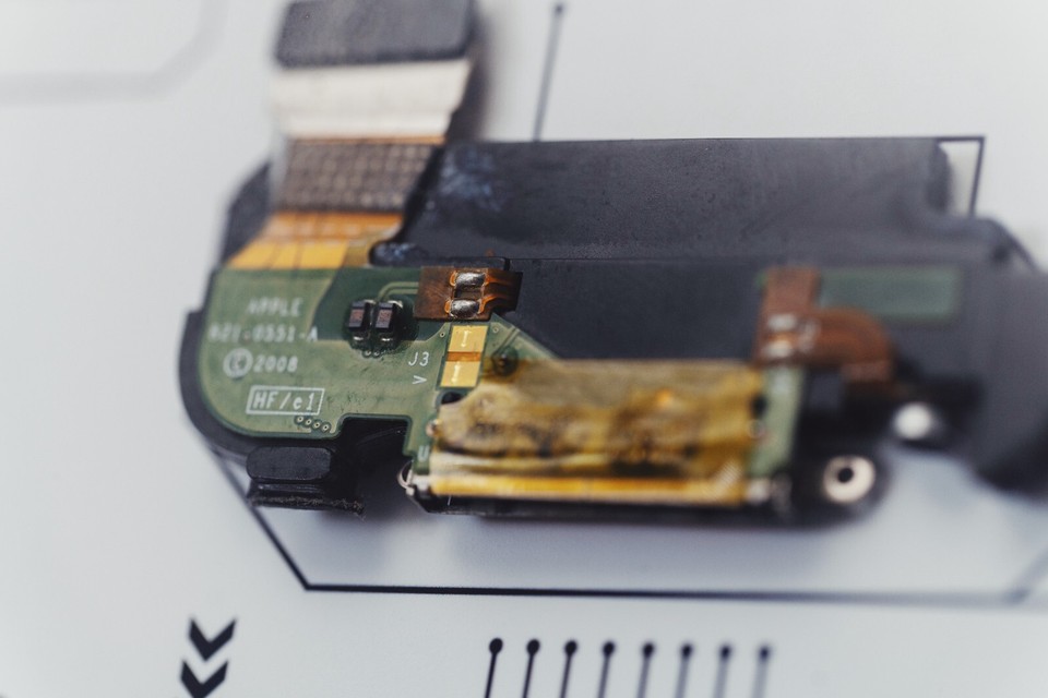 Disassembled iPhone Teardown With Frame, Deconstructed iPhone Art ...