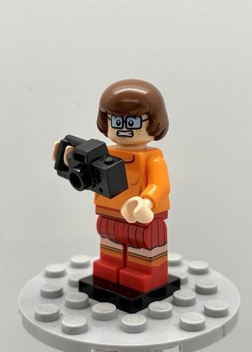 LEGO Velma Dinkley Minifigure - 75904 Scooby-Doo Mystery Mansion ...