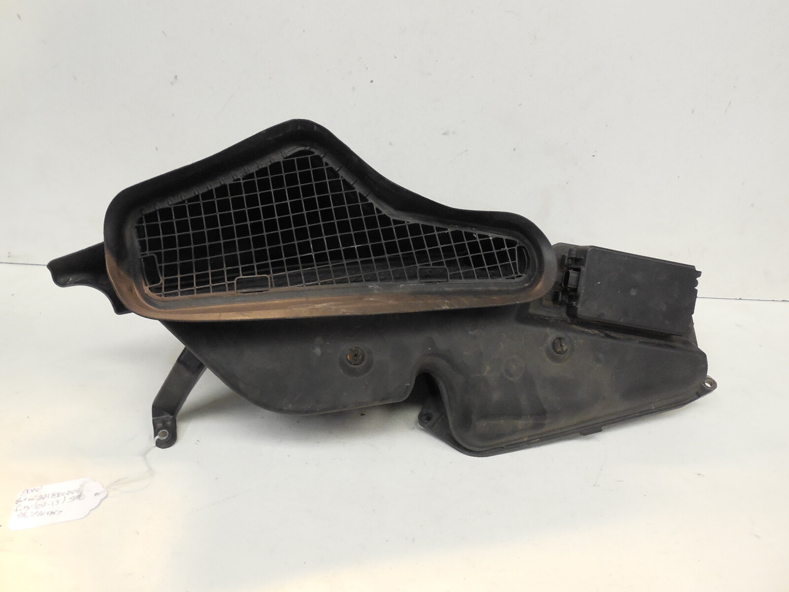 07-13 Mercedes W221 S550 Cabin Air Filter Box Duct 2218300044 | eBay