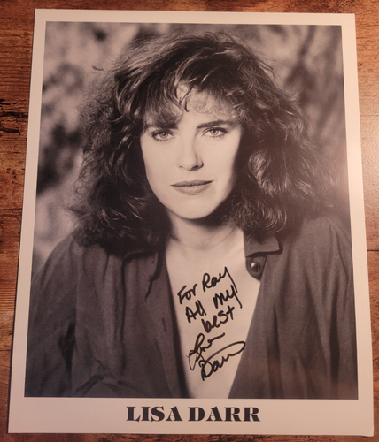 Actress Lisa Darr - Signed Celebrity Autograph - Popular - TV shows | eBay