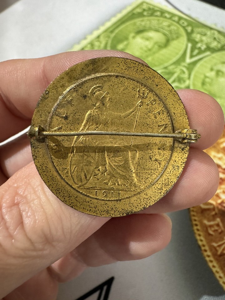 1911 King George V Enameled Gilded Half Penny Pin - One Of The First ...