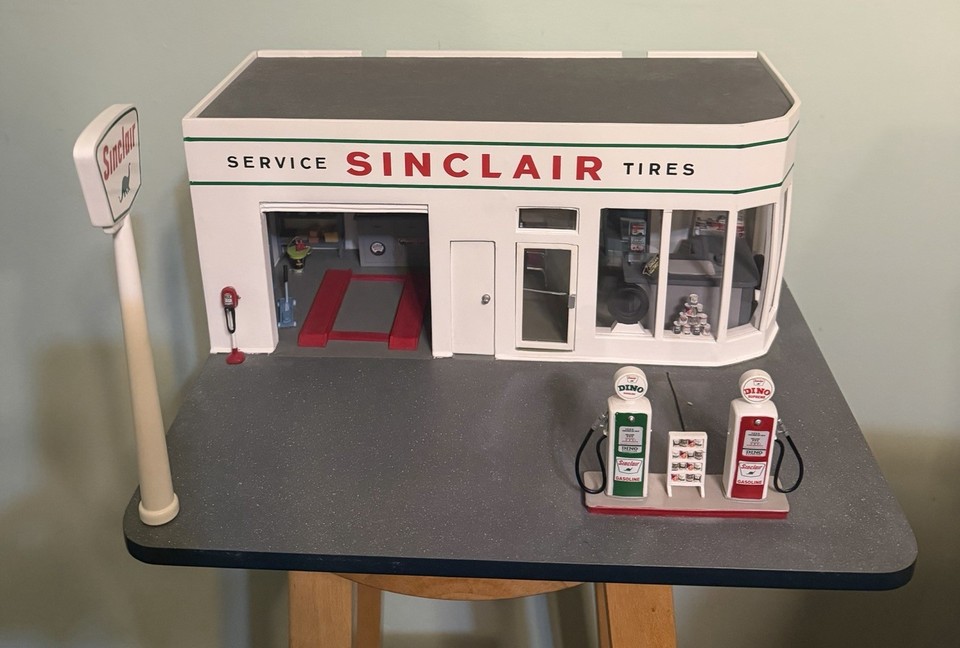Danbury Mint Sinclair Vintage 50s Service Gas Station Detail Replica 1: ...