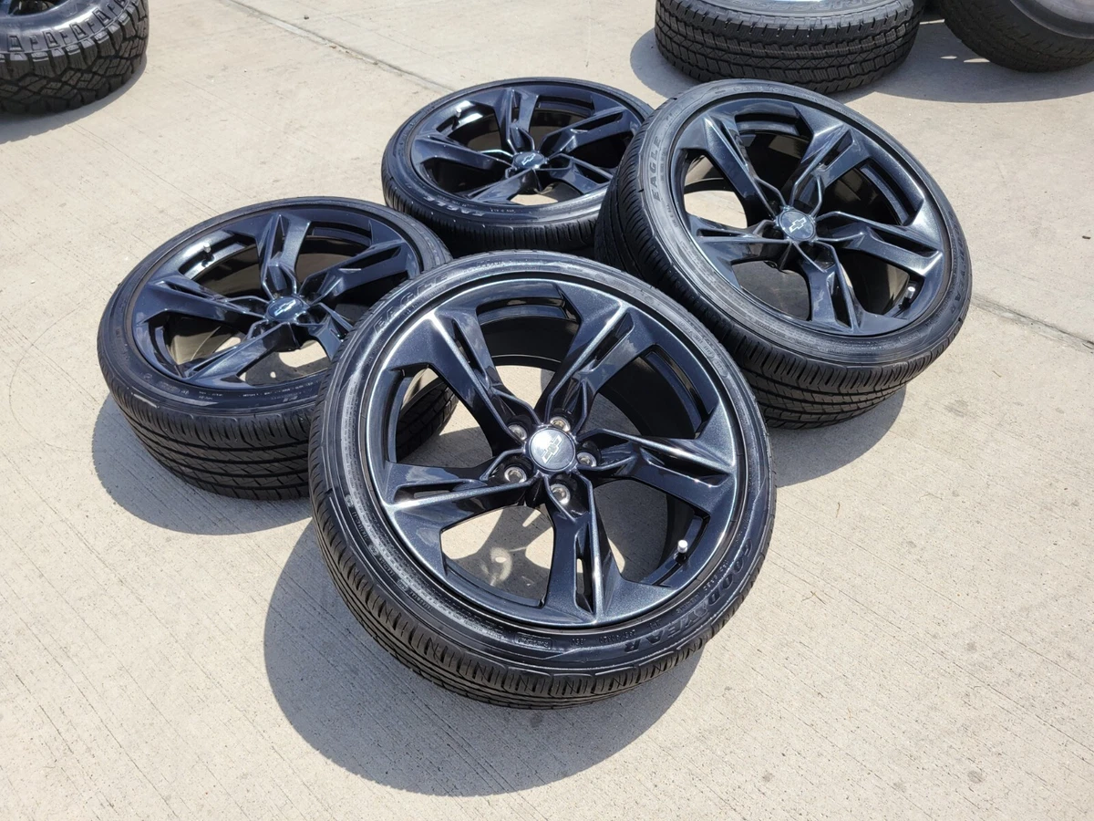 2022 Camaro Black Wheels