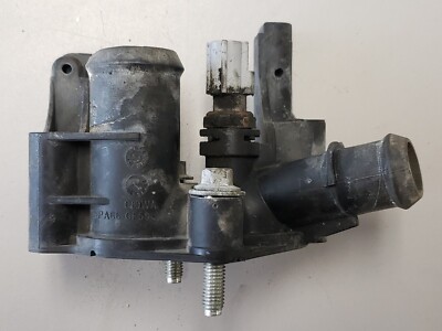 2014 Ford Fiesta 1.6 OEM Thermostat Housing Flange & Sensor 7M5G-8K556 ...