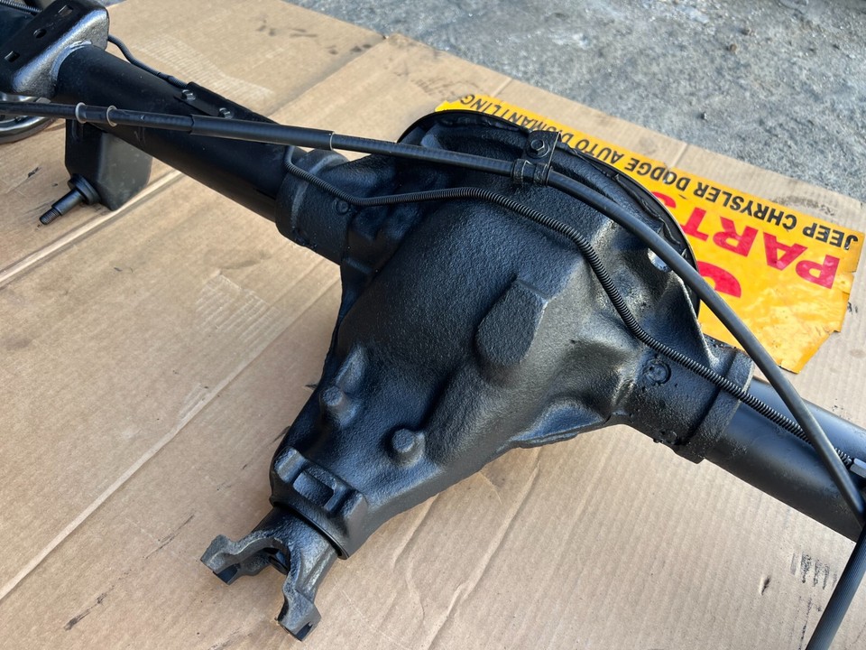 1991 2001 JEEP CHEROKEE XJ CHRYSLER 8 1/4 REAR DIFFERENTIAL 3.55 RATIO ...