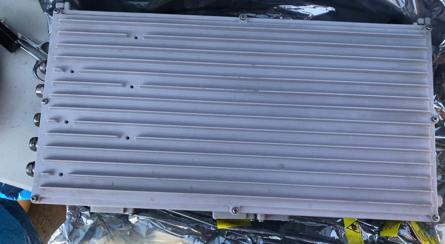 ERICSSON RBS RADIO BASE STATION 2308 IXU-21 151 22/1 R3D BOE 602 16/1 ...