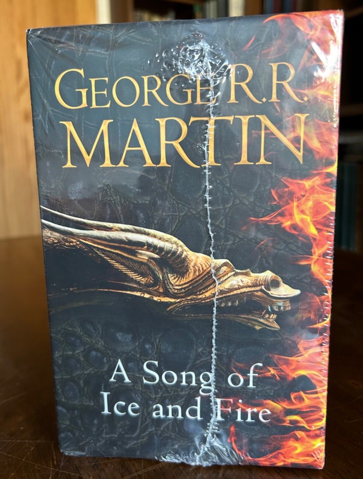 A Song of Ice and Fire (7 Books in S/C), George R.R. Martin, Harper ...