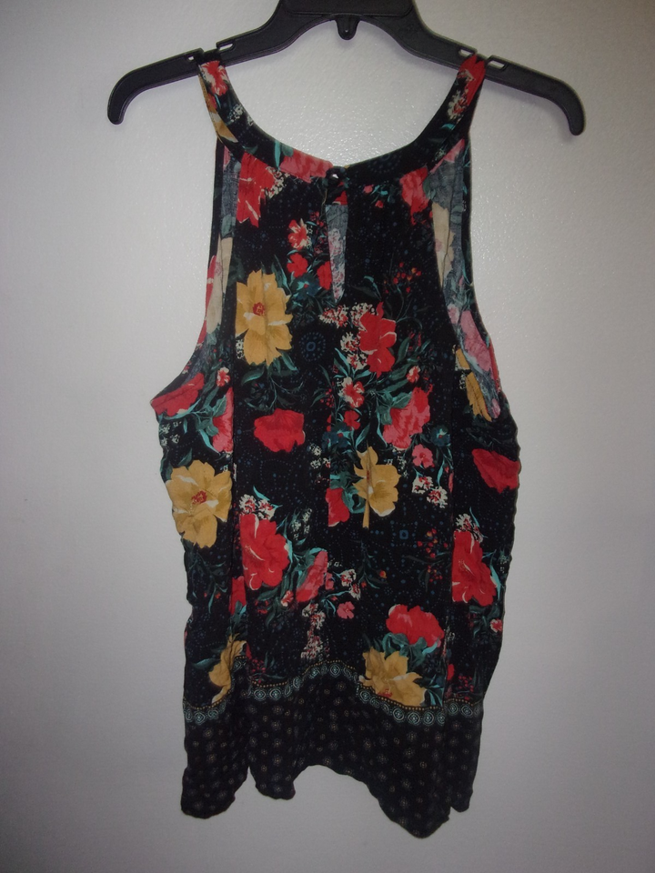 TORRID BLACK FLORAL GODDESS NECK KEYHOLE BACK TANK TOP PLUS 2, 2x, 18 ...