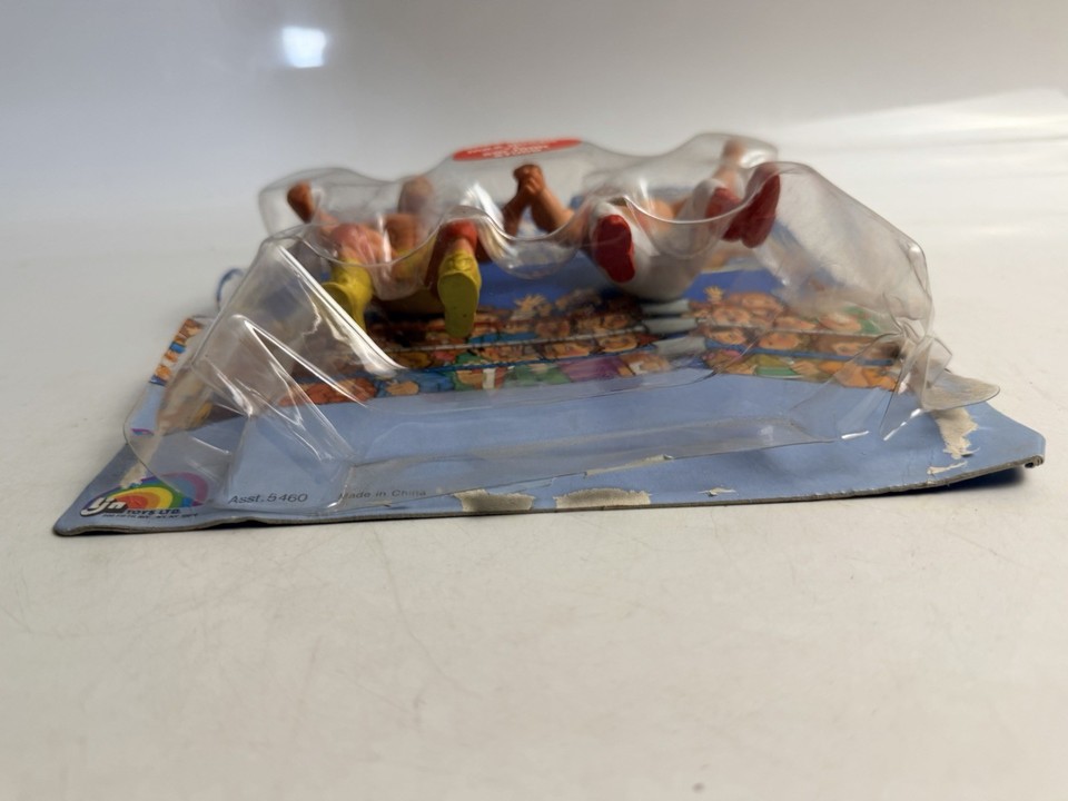 Vintage 1985 LJN WWF WWE Thumb Wrestlers Hulk Hogan Roddy Piper Figures ...
