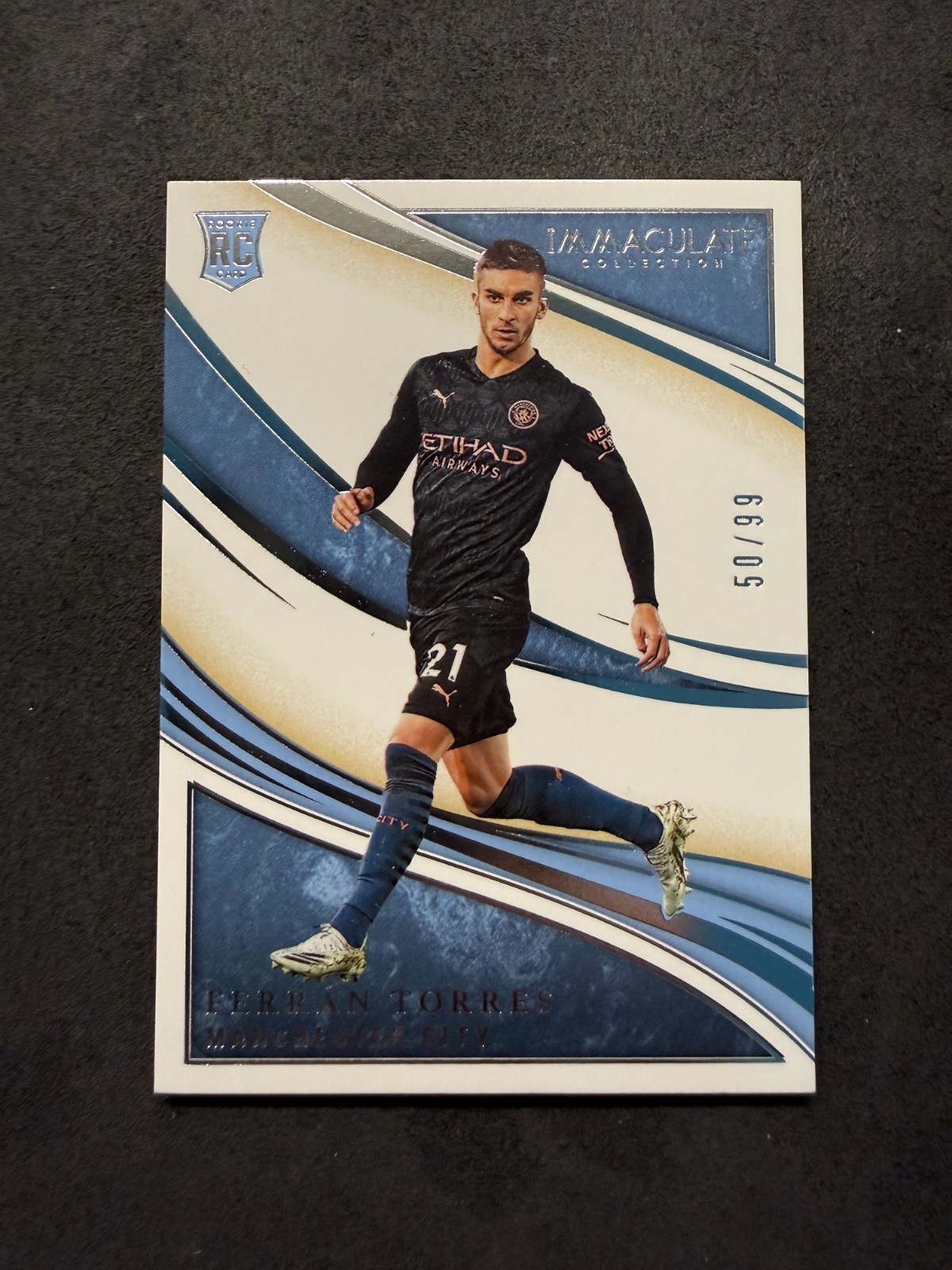 Ferran Torres 2020 Immaculate #131 Sapphire /25 Price Guide - Sports ...
