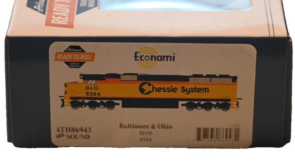 Athearn HO scale SD50 locomotive. Chessie (B&O) #8584 DCC & sound ...