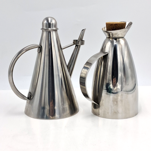 IPac Oil and Vinegar Pitchers Stainless Steel 18/10-Made in Italy ...