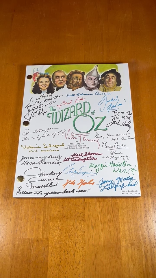 The Wizard of Oz Script Signed- Autograph Reprints- 115 Pages, Judy ...