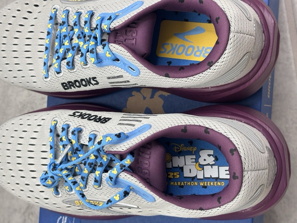 W 8 2025 RunDisney Wine & Dine Weekend Brooks Sneakers Ghost Max 3 ...