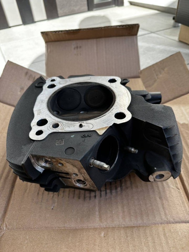Harley Davidson Genuine Cylinder Head Milwaukee Eight Touring Softail S ...