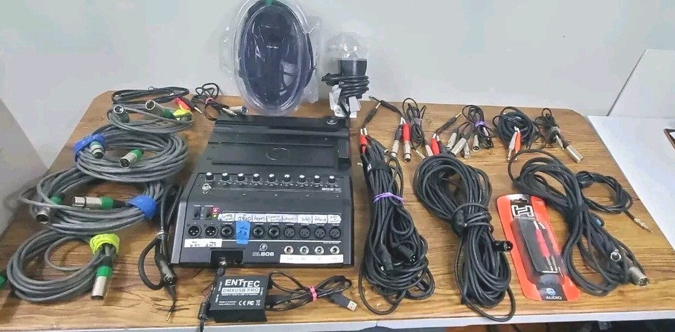 Mackie DL806 Digital Mixer & ENTTEC DMXUSB PRO Interface &Assorted ...
