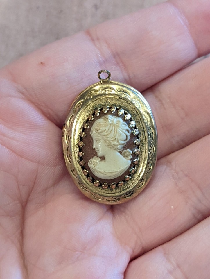 Vintage Cameo Locket Pendant Necklace | eBay