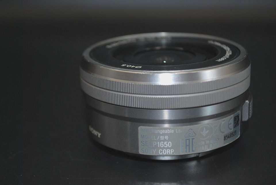 Sony Alpha A6000 Silver 16-50mm Lens SEL1650 kit 13,879 Count Free ...