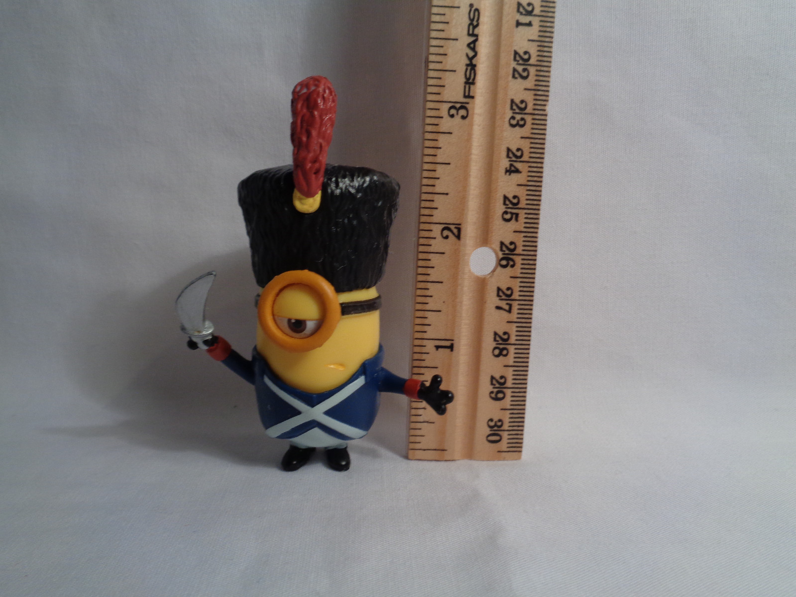 Despicable Me Minions British Royal Guard PVC Figure or Cake Topper | eBay