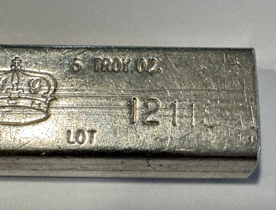 Vintage 1981 999 ARGENT FIN Kit Kat 5 oz lingot d'argent MG California ...