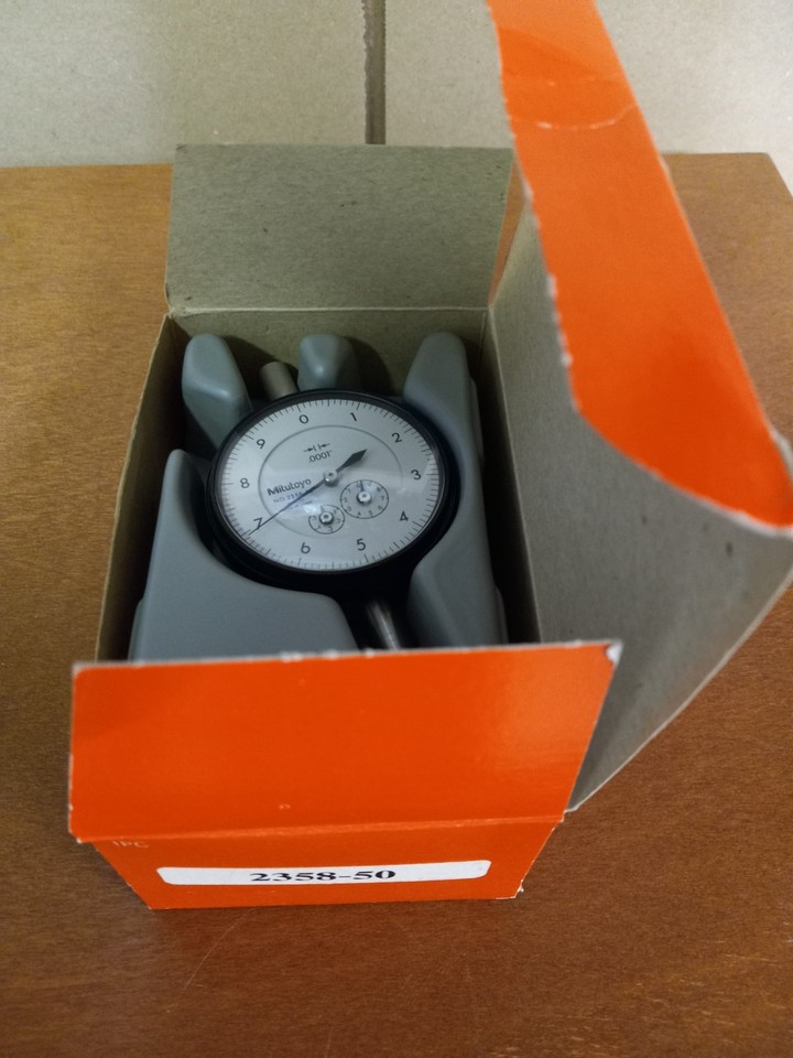 Mitutoyo 2358-50, .0001" graduation Dial Indicator. Excellent Condition ...