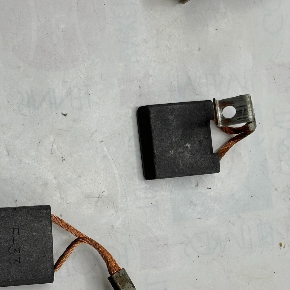 GENERAL MOTORS F-701 Ford Lincoln Mercury & truck NORS Generator Brush ...