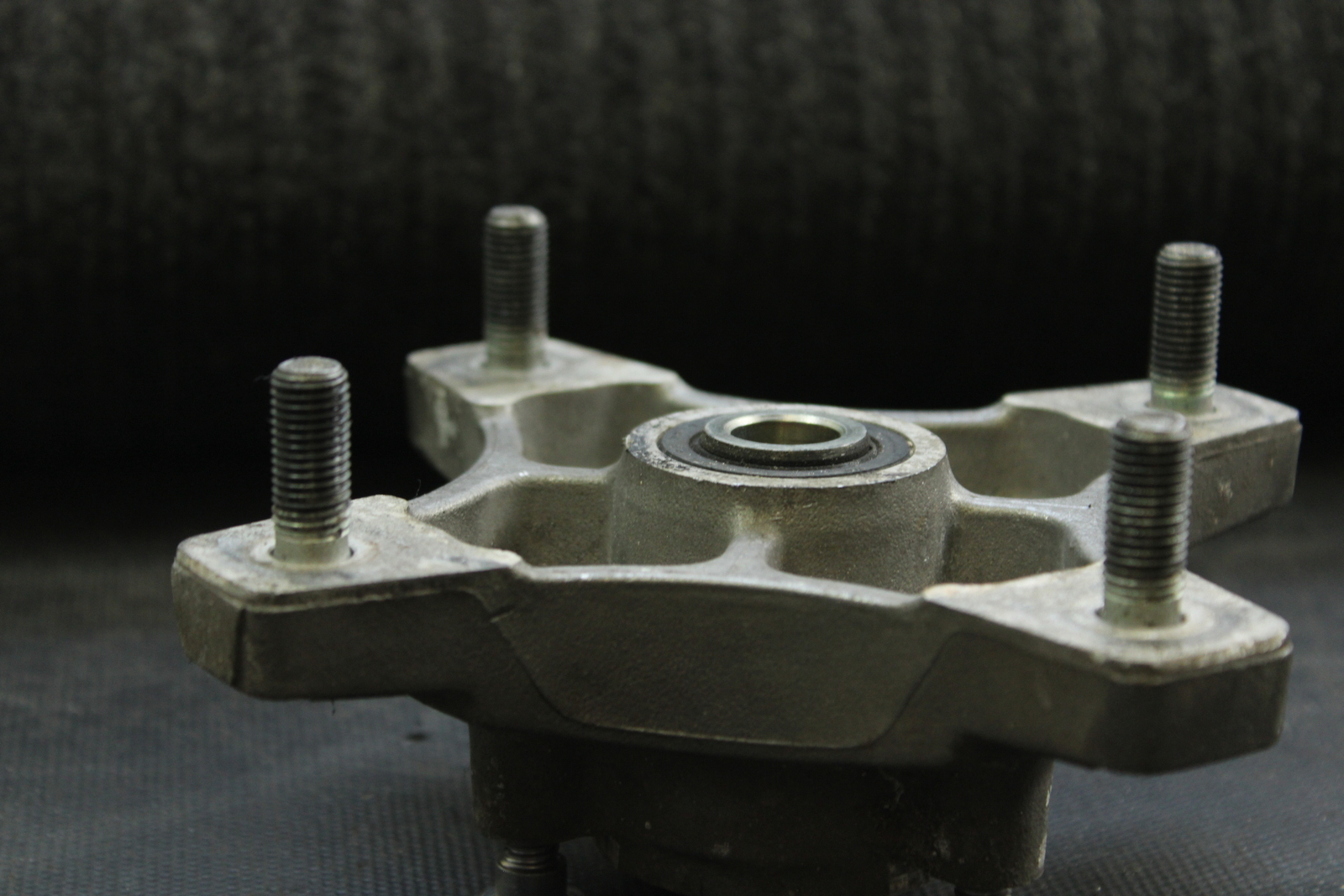 2008 Honda Trx450 Front Left Or Right Hub B4420 | eBay