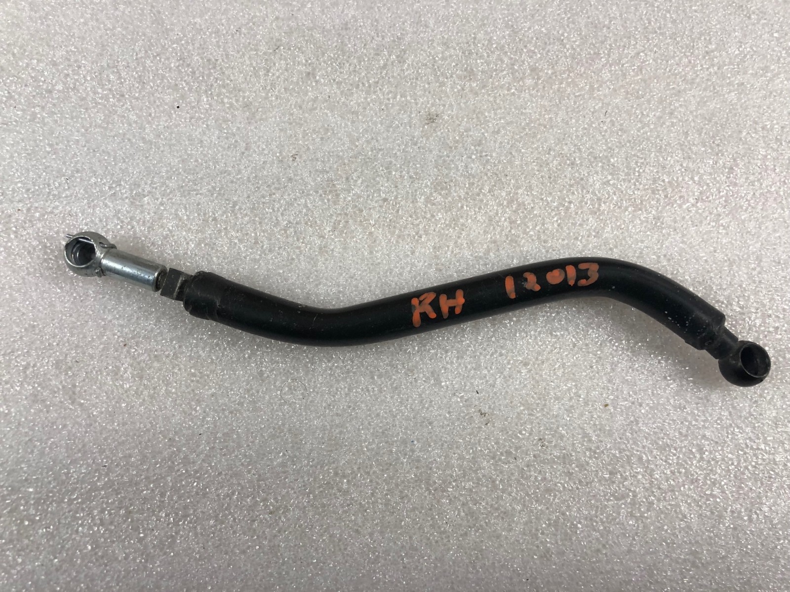 Maserati M138 Spyder, RH Capote Flap Tie Rod Link, Used, P/N 66604300 ...