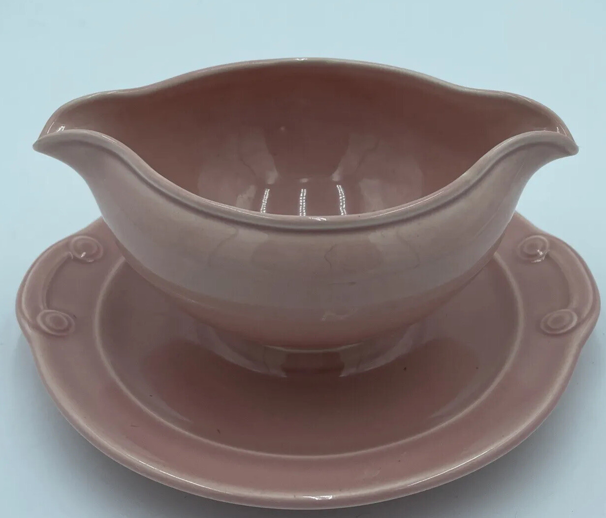 Taylor Smith Taylor* TS&T* LURAY PASTELS *PINK * GRAVY BOAT w/ATTACHED ...