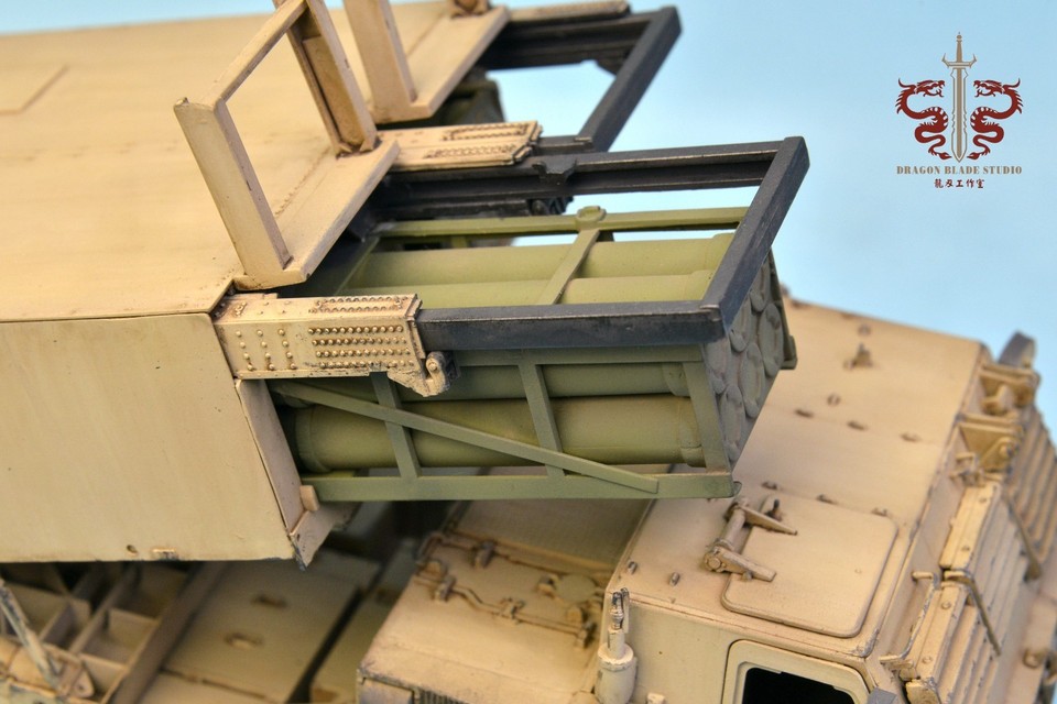 Built Model 1/35 M270 MLRS w/M26 Rocket Pods Finished | eBay