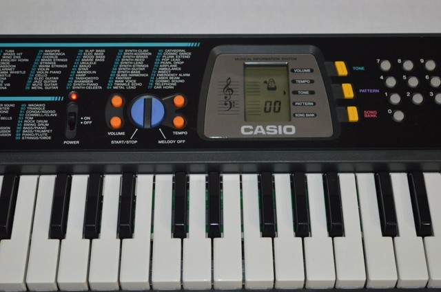 Vintage Casio Sa-65 Electronic Song Bank Keyboard 100 Tones 30 Patterns ...