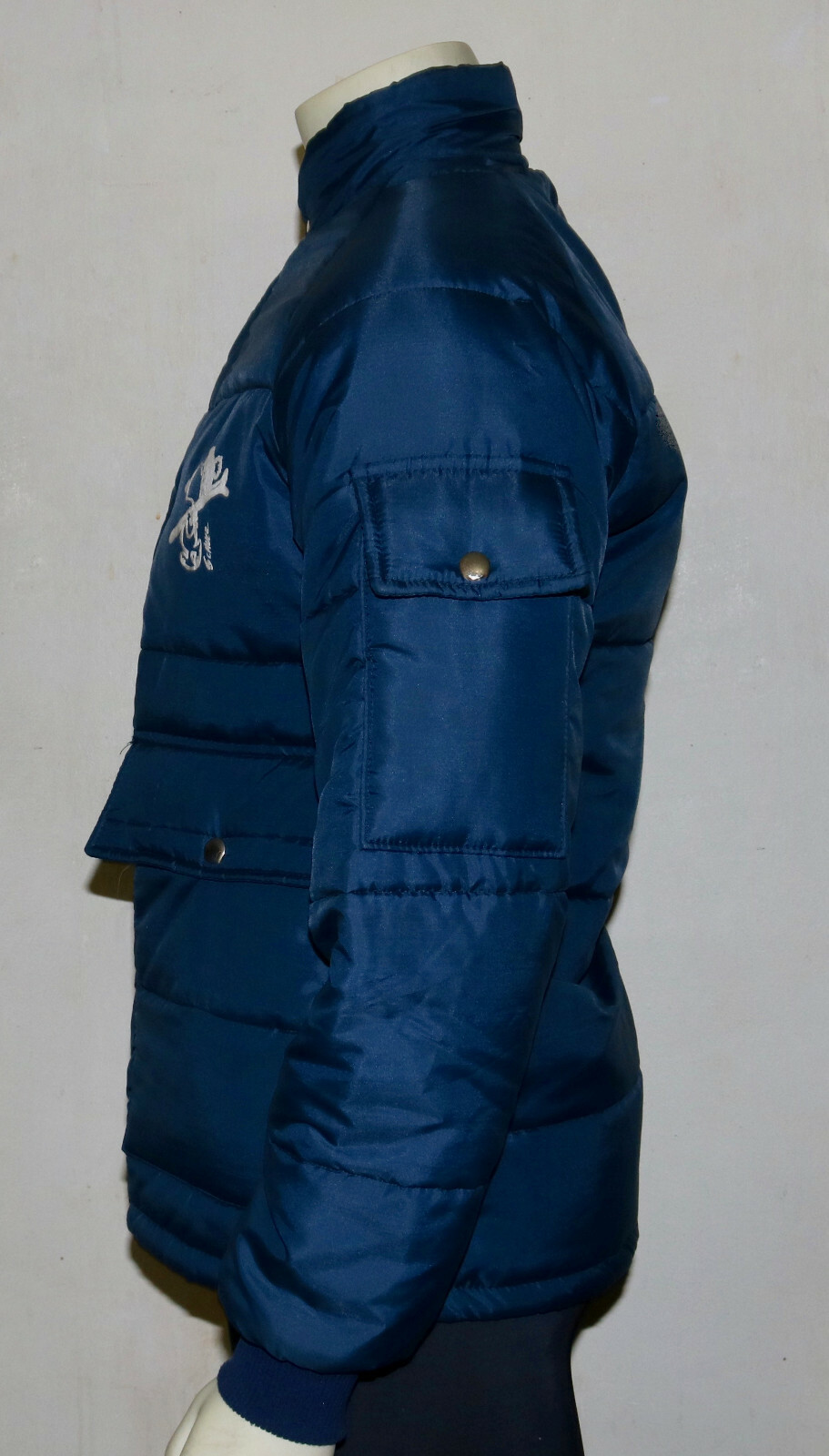 ARTEX vintage puffer jacket featuring Snoopy XS - Gem