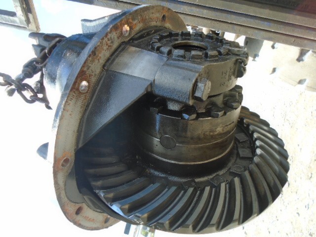 FREIGHTLINER COLUMBIA REAR DIFFERENTIAL ASSEMBLY RATIO 3.36 PART NO ...