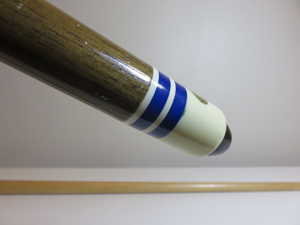 Vintage 57" Snooker Pool Billiards Cue 18oz 2-Piece Taiwan Stick Wooden ...