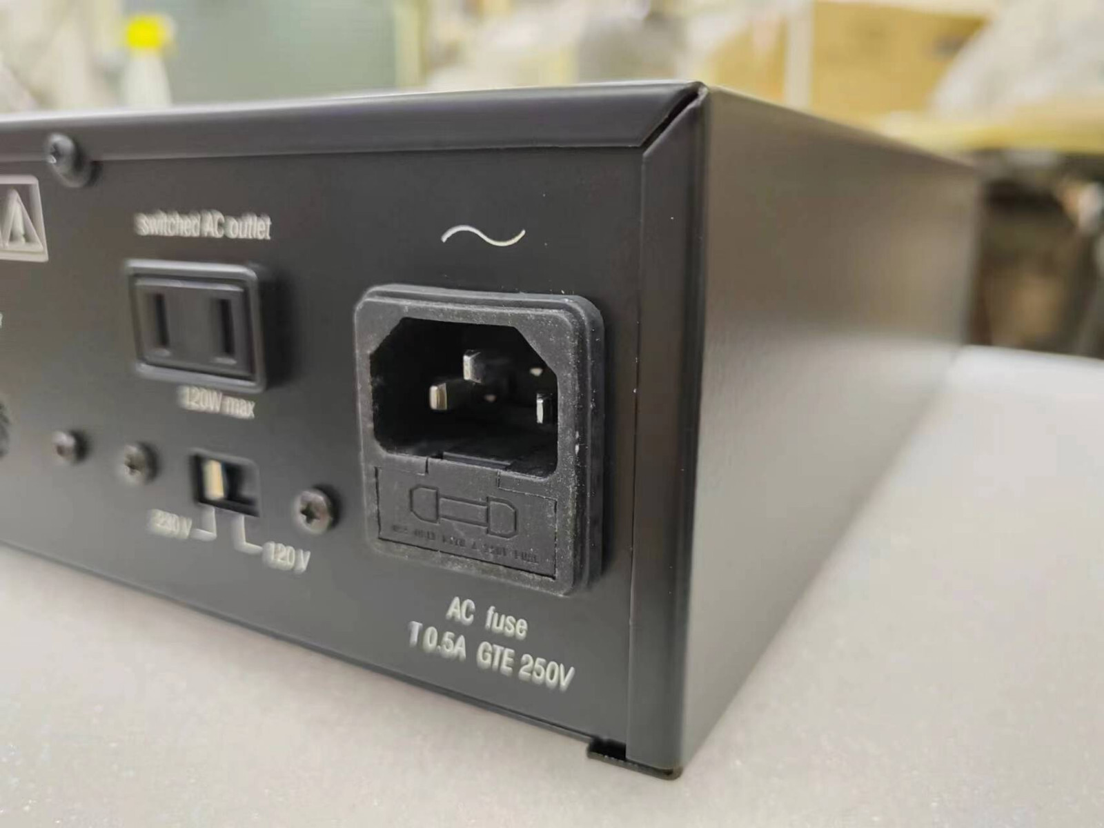 Adcom GFP-715 Stereo Preamplifier in Black in 120V- 230V, Made in ...