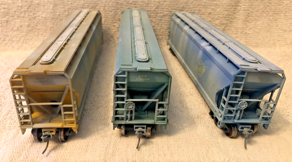 3 pack CNW ACF 3-BAY COVERED HOPPERS #3320 Accurail weathered ho train ...