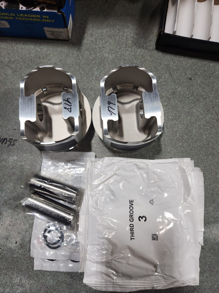 Wiseco Pro-Tru SBC Dished Pistons 4.030 Bore -15cc PTS508A3 2 Pistons ...