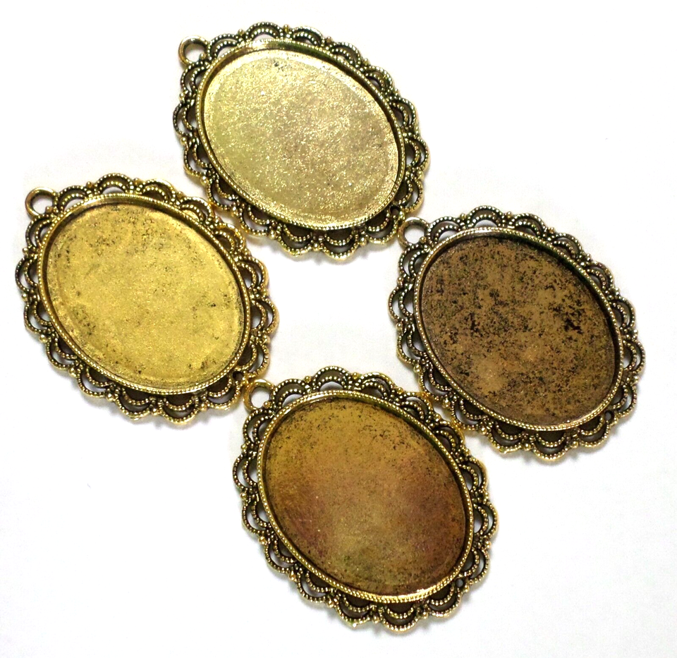4 of 40x30mm Antique Gold Victorian with Lacey Oval Edge Ribbon Pendant ...