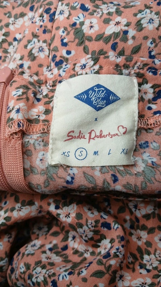 Wild Blue Sadie Robertson Pink Floral Dress With Shorts Women's Size ...
