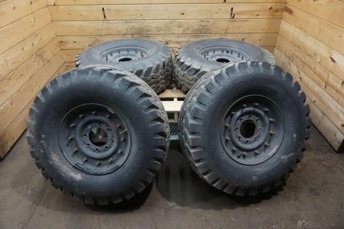 Set 4 16x8.25 12 Bolt 8 Lug 36x12.50R Wheel AM General Hummer Humvee H1 ...