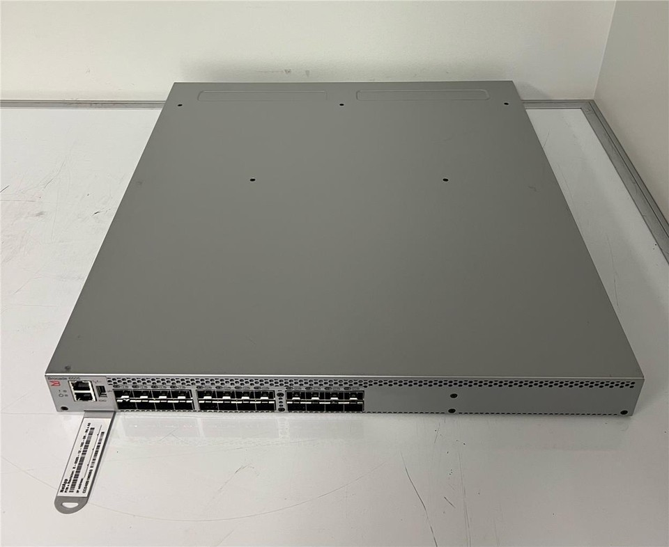 Brocade BR-6505-12-16G-0R 6505 Series 24x 16G FC SFP+ (12x Active) SAN ...