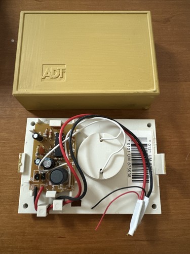 ADT/HONEYWELL RX-7C SCN#875938 0030K 12VDC 150MA 90DB INDOOR SOUNDER ...