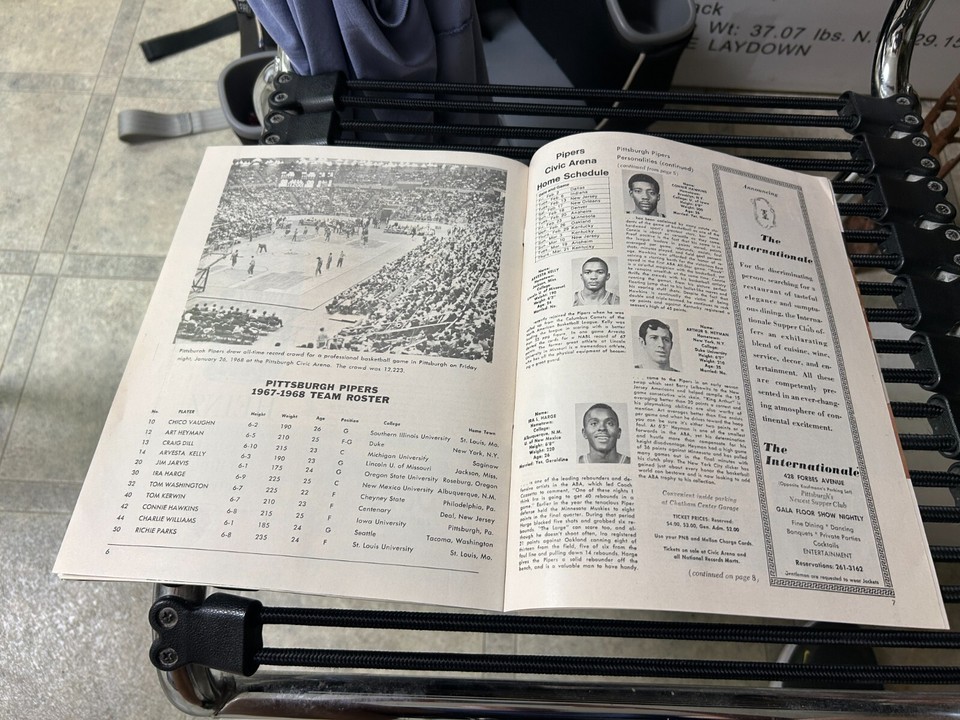 original 1967-68 CONNIE HAWKINS & PITTSBURGH PIPERS 1st year ABA GAME ...