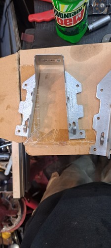 Simpson Strong-Tie 2X6 Joist Hanger Zmx LUS26Z Z Max LUS26-Z Bracket ...