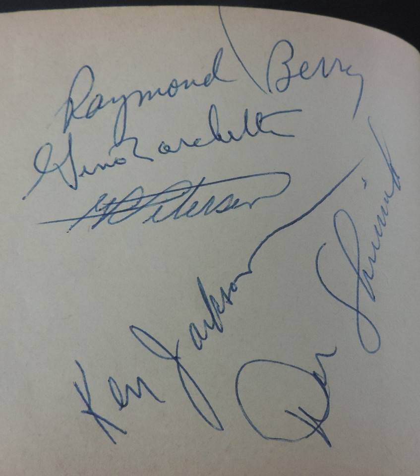 1956-57 GENE BIG DADDY LIPSCOMB AUTOGRAPH W/ OTHER BALTIMORE COLTS ...