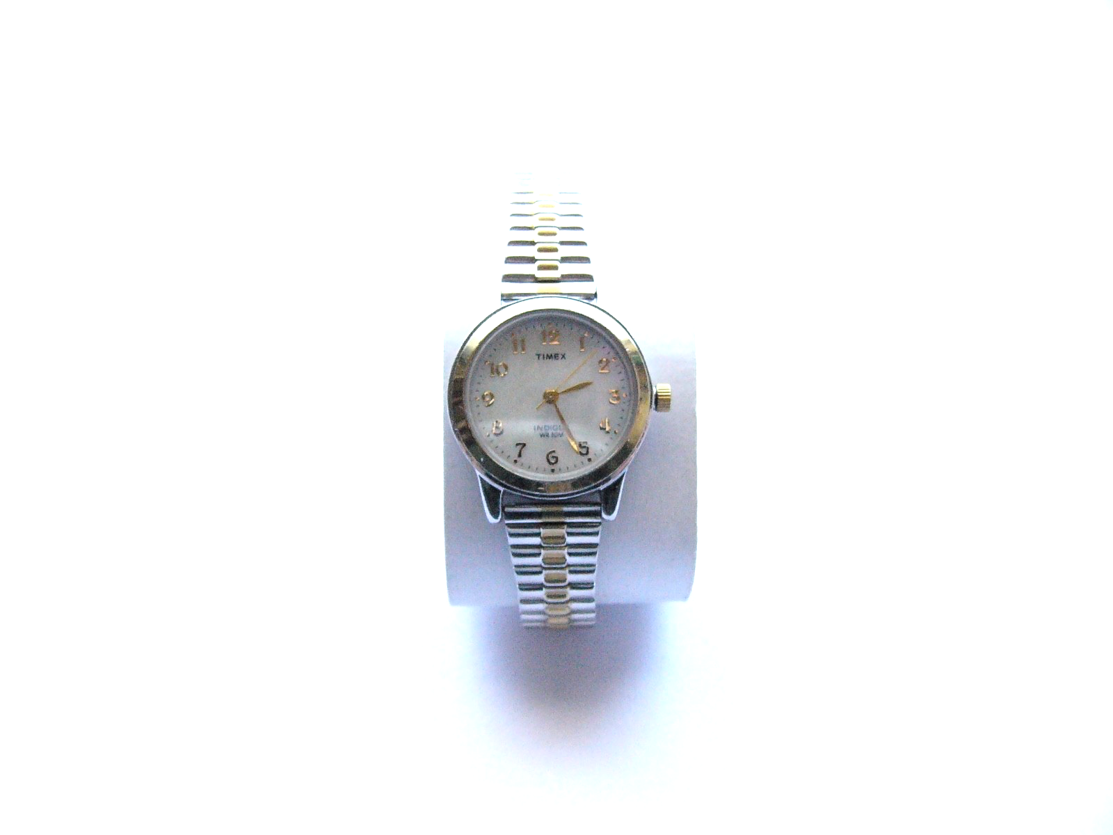 Timex Women's Watch T2M828 Quartz Indiglo Mother of Pearl Dial Two Tone ...
