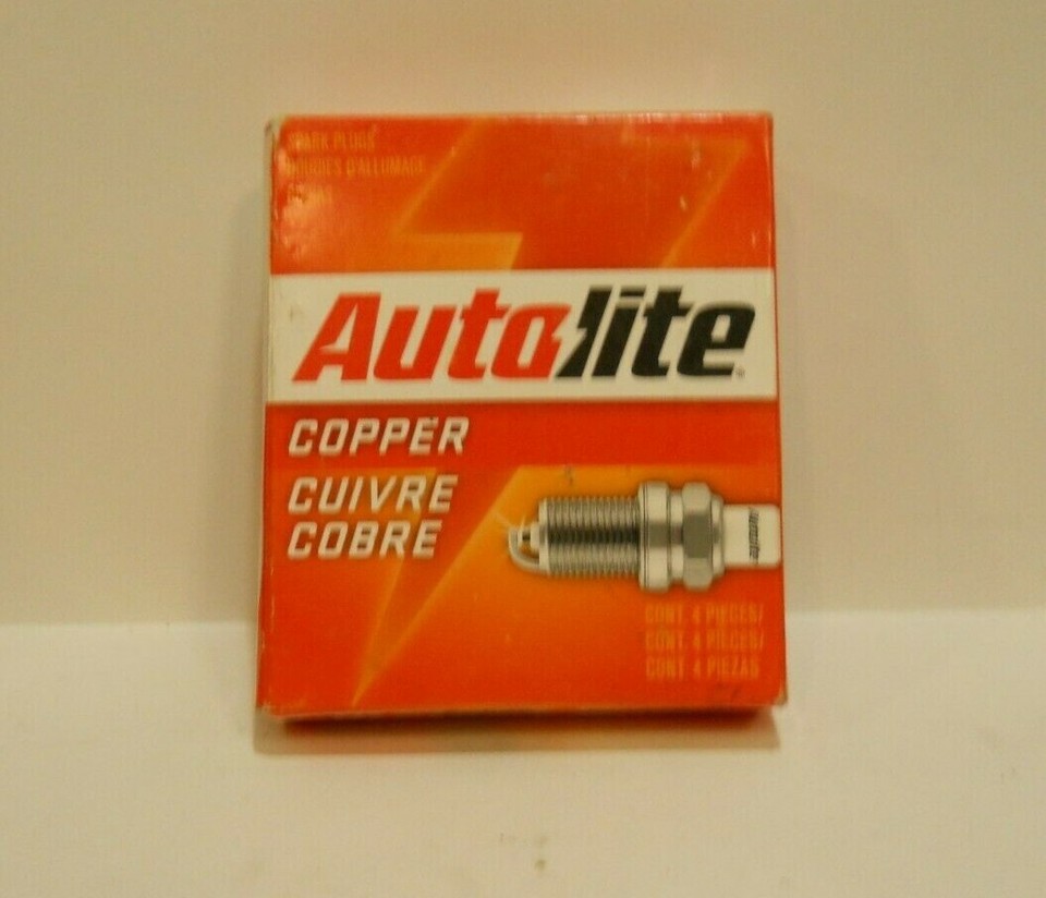 Pack of 4 Autolite Resistor Copper Spark Plugs 3924 | eBay