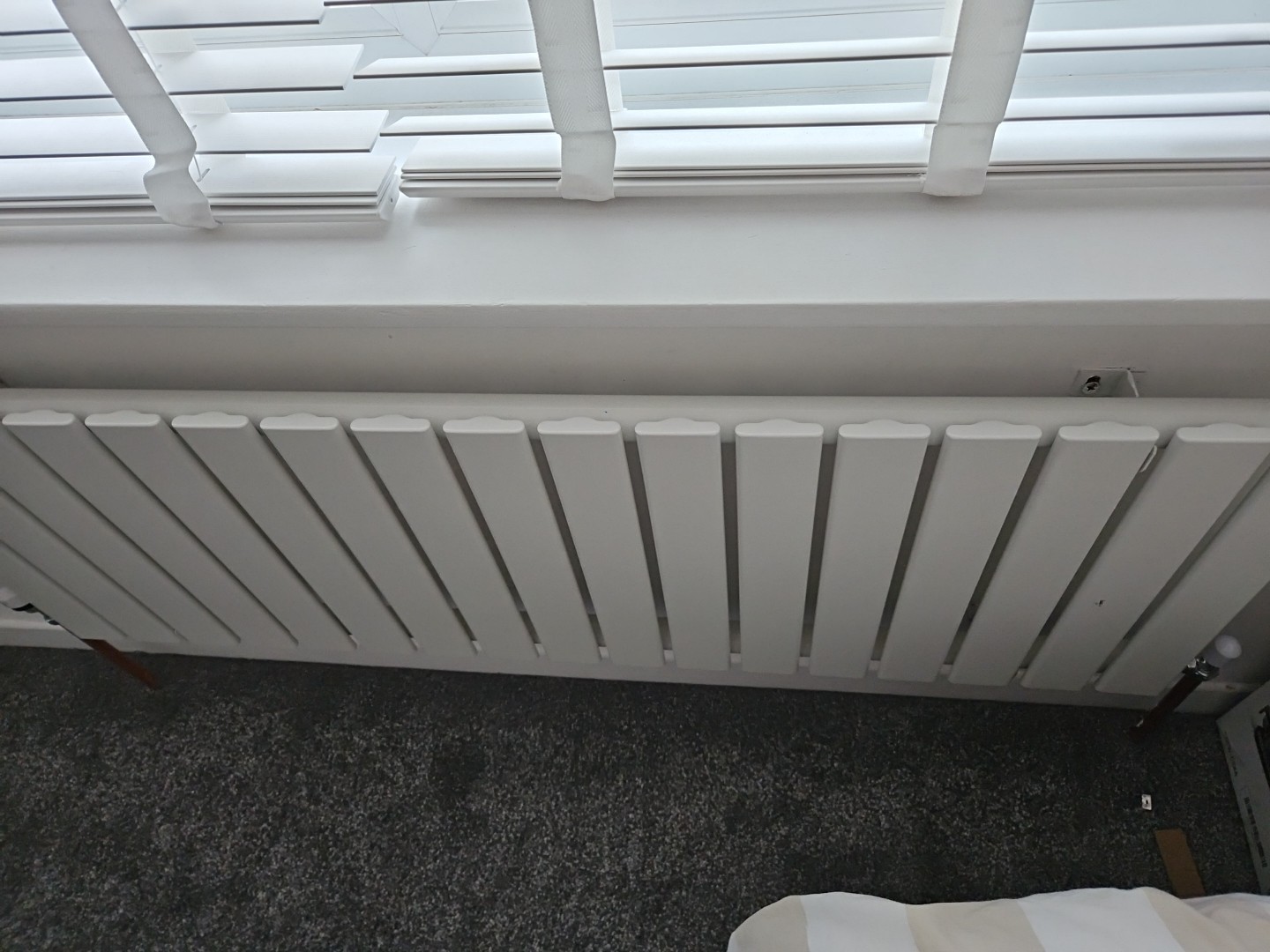 400 x 1190mm White Single Flat Panel Horizontal Radiator | eBay.de